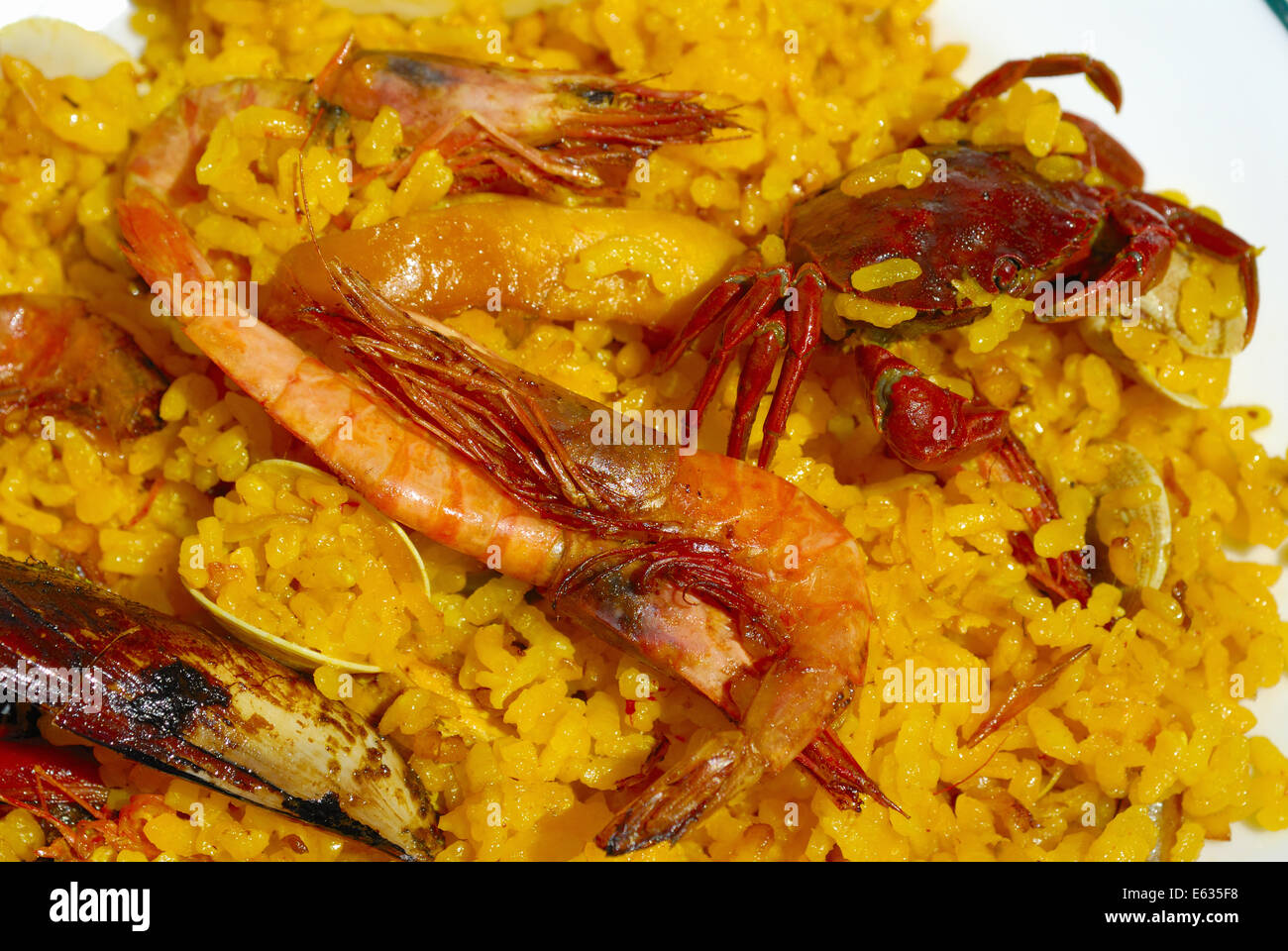 Rice saffron hi-res stock photography and images - Alamy