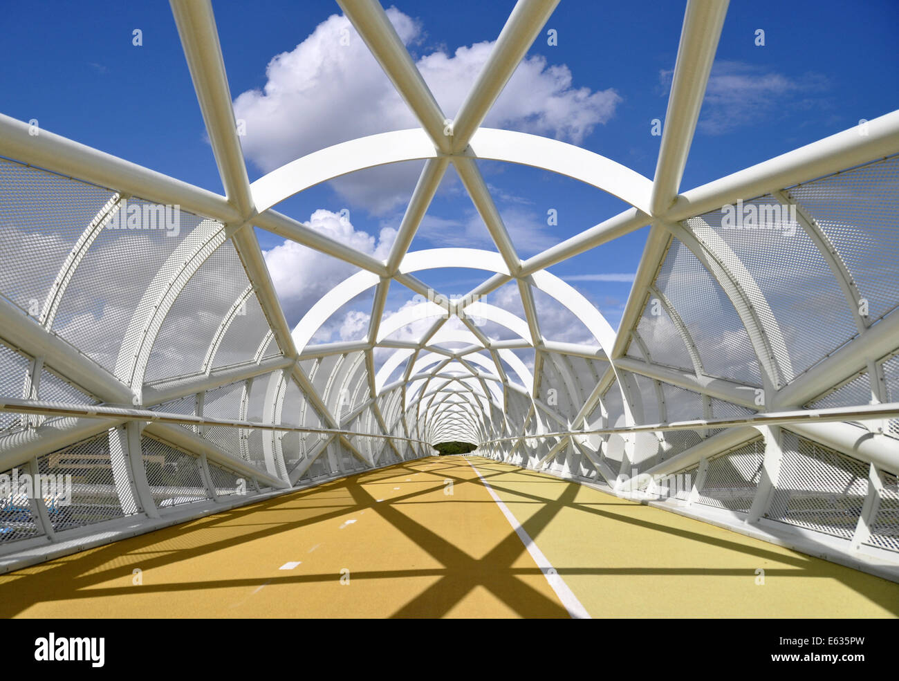 Cycle- and footbridge crossing the A15 motorway between Rotterdam and a ...