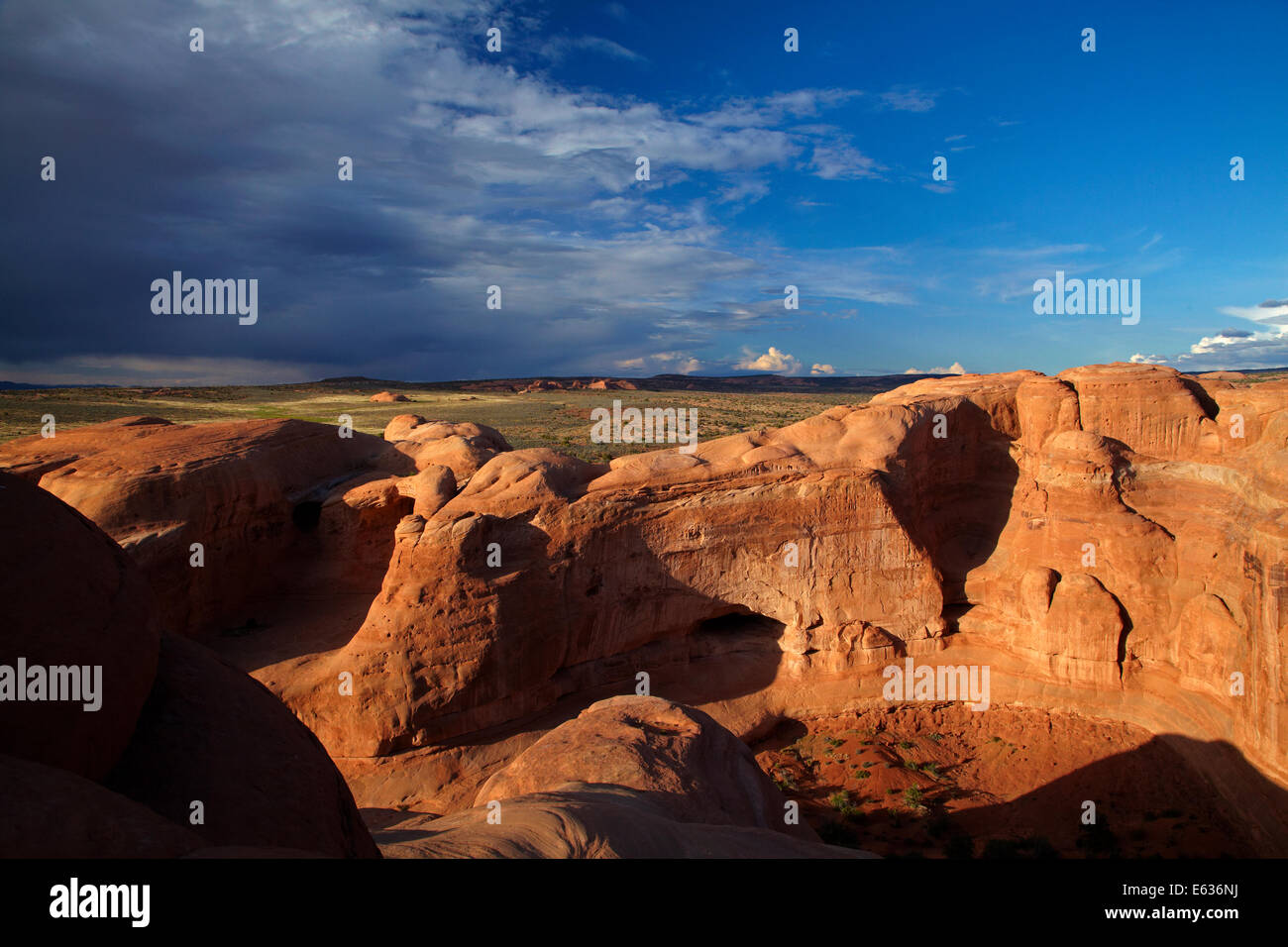 Eroded rock formations hi-res stock photography and images - Alamy