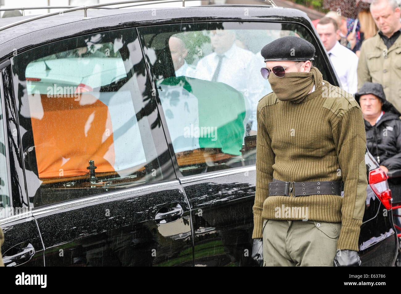 Belfast, Northern Ireland. 13 August 2014. Paramilitary funeral of ...