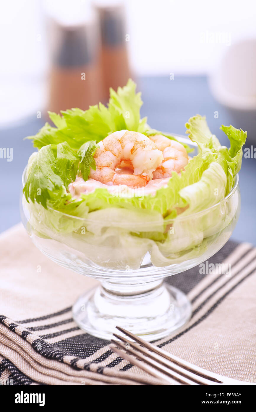 Prawn cocktail glass hi-res stock photography and images - Alamy