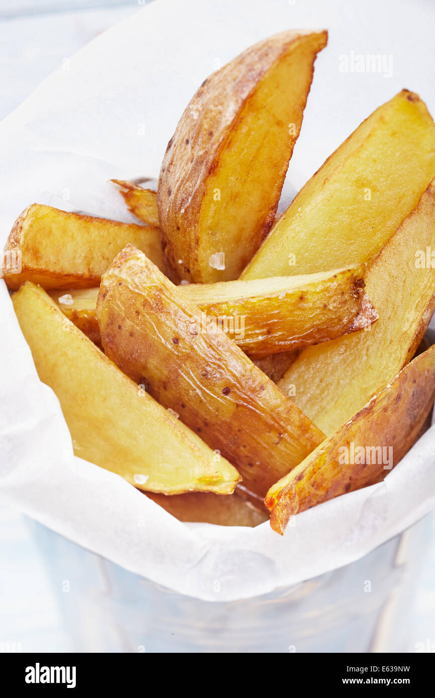 French fries bucket hi-res stock photography and images - Alamy