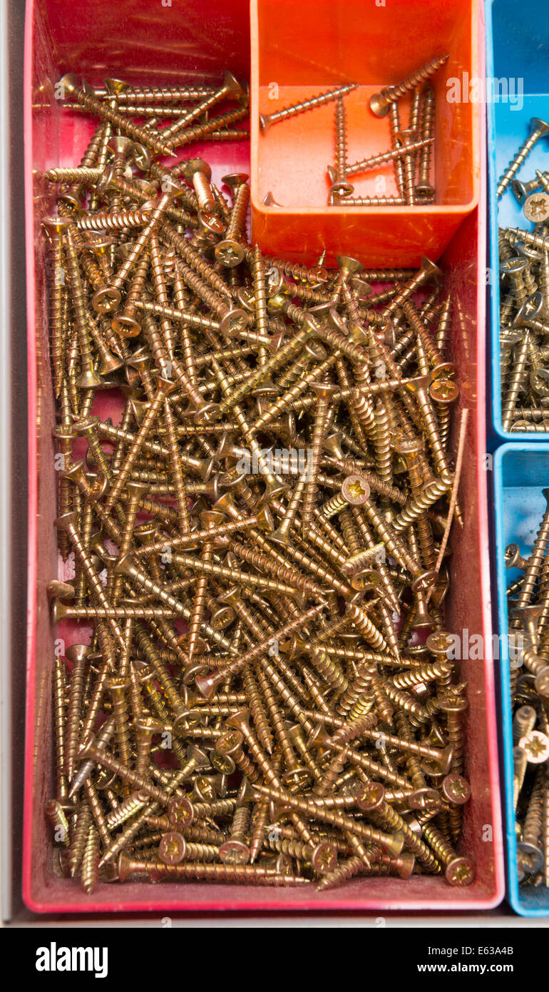 A box of screws Stock Photo - Alamy