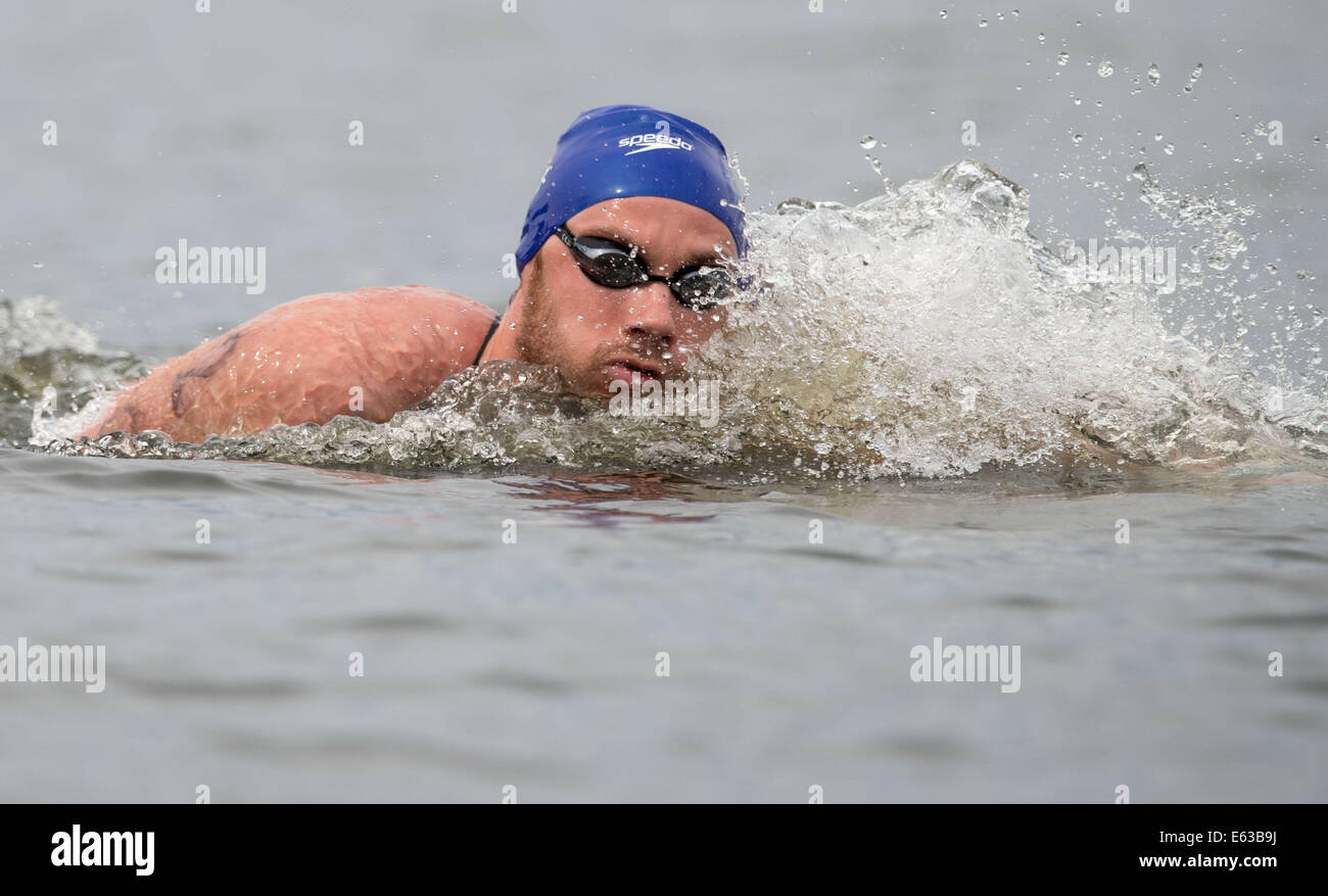 Daniel fogg hi-res stock photography and images - Alamy