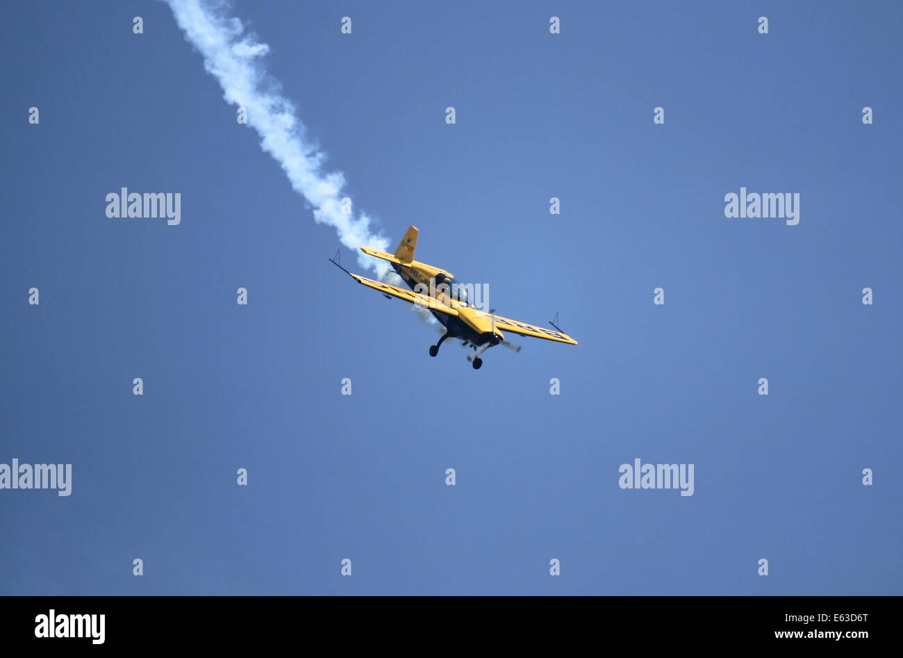 The italian pilot Francesco Fornabaio performs on a Breitling Extra 300 ...