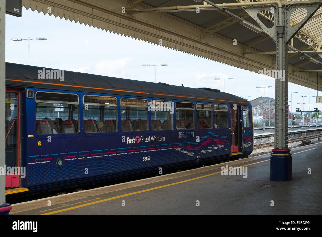 Pacer unit at Exeter St David's station Stock Photo - Alamy