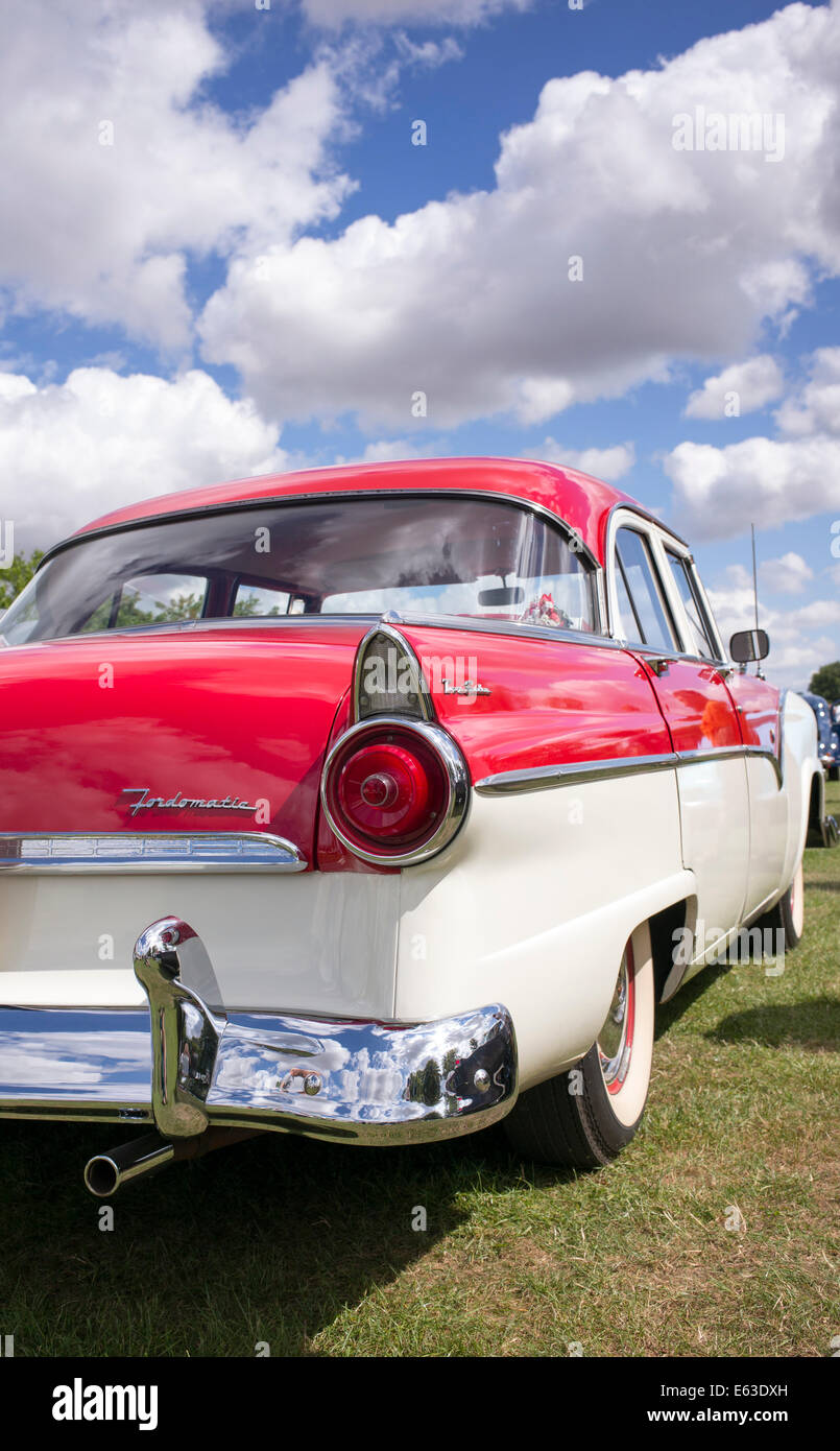Rear end old american 1950s hi-res stock photography and images - Alamy