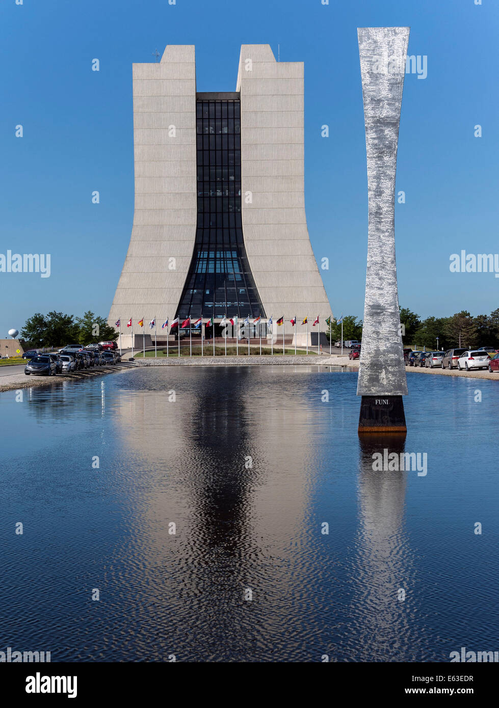 Accelerators in space hi-res stock photography and images - Alamy