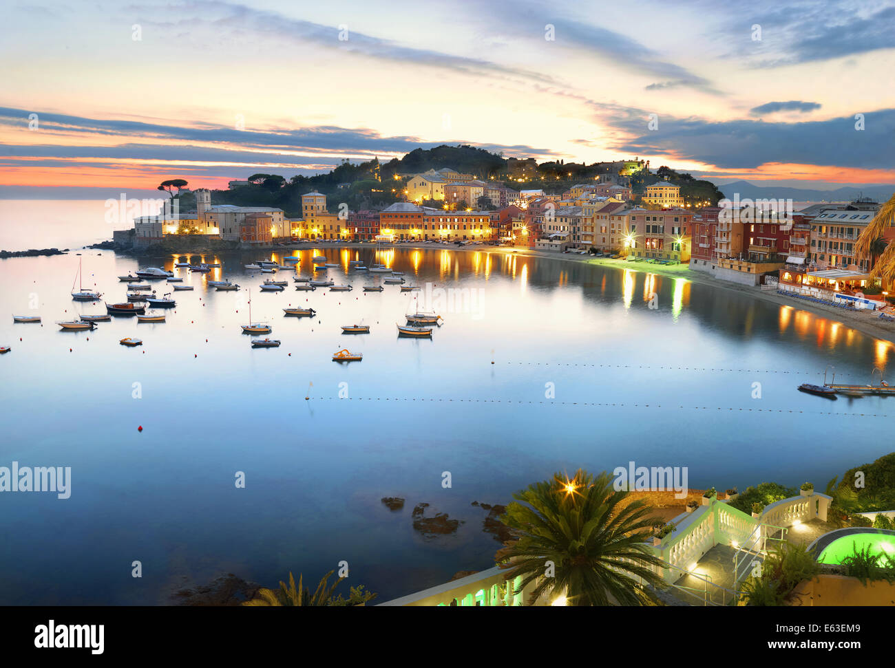 Italian seaside resort hi-res stock photography and images - Alamy