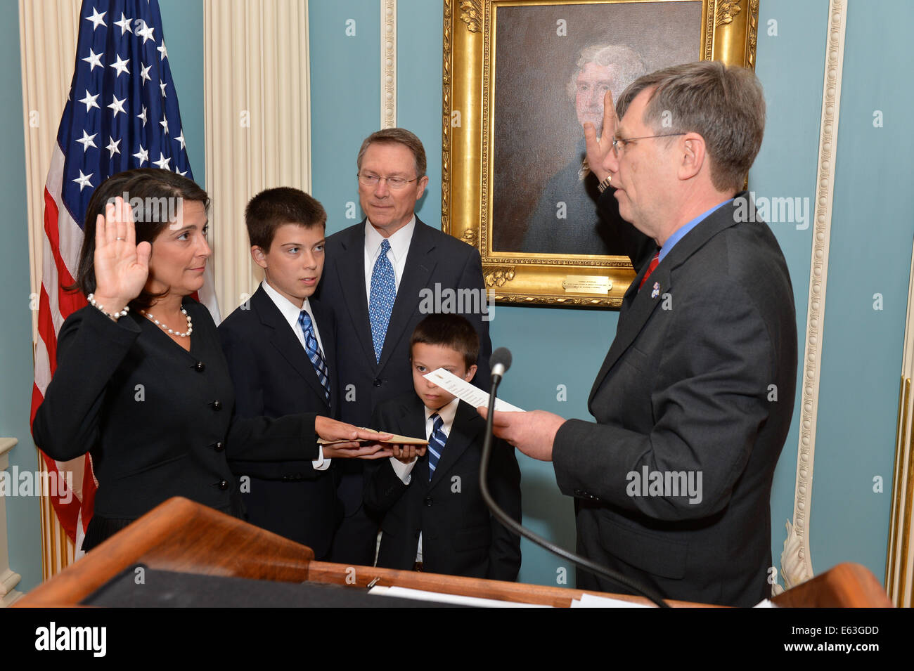 Under Secretary for Management Patrick F. Kennedy swears in Dana Shell ...
