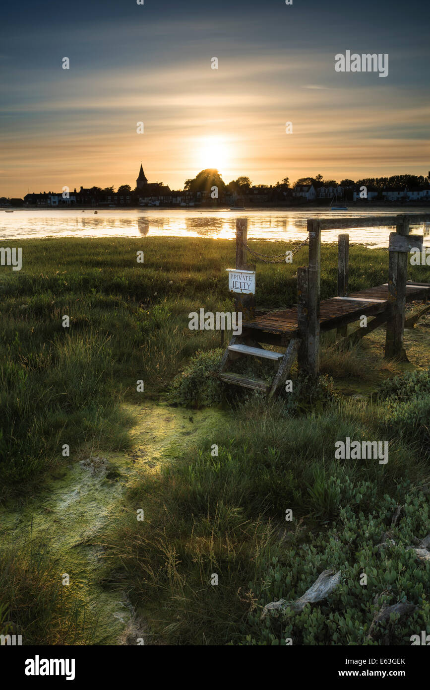Low tide landscape of Bosham Harbour with private jetty Stock Photo - Alamy
