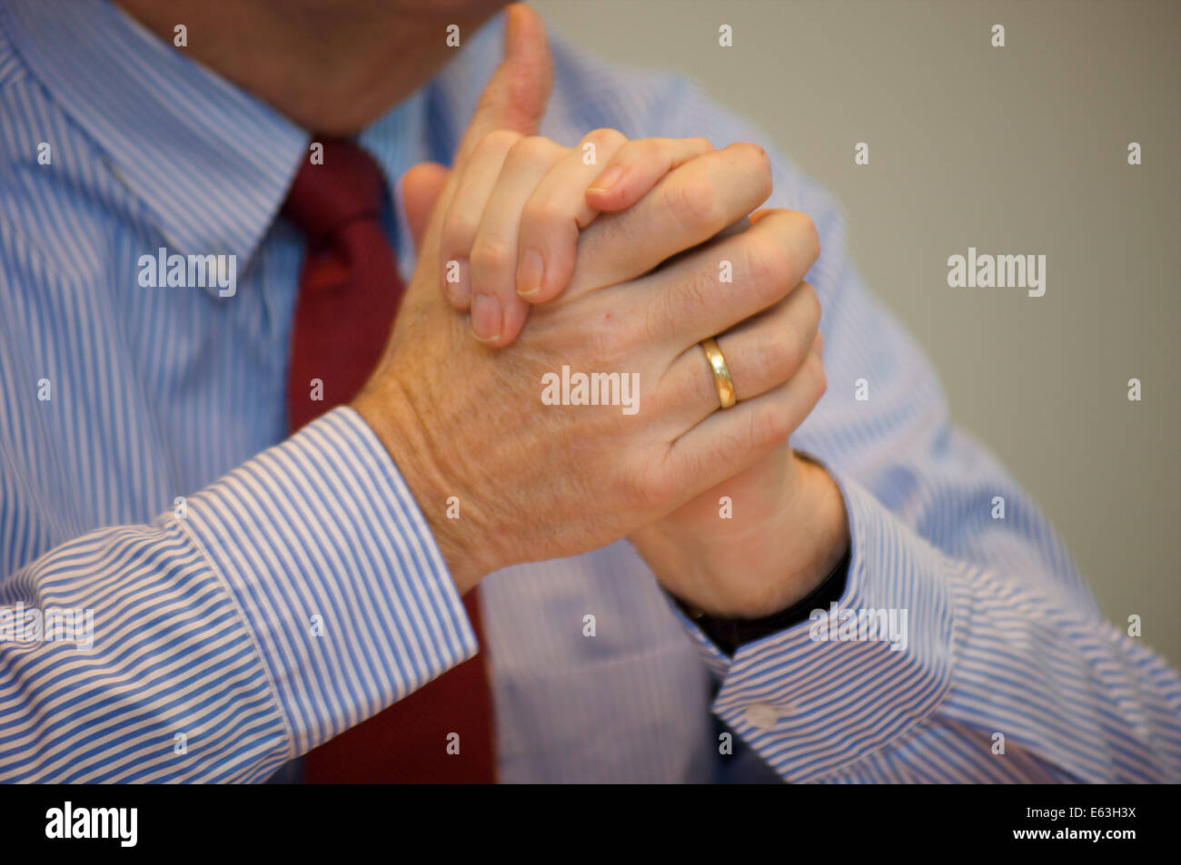 Body language hi-res stock photography and images - Alamy