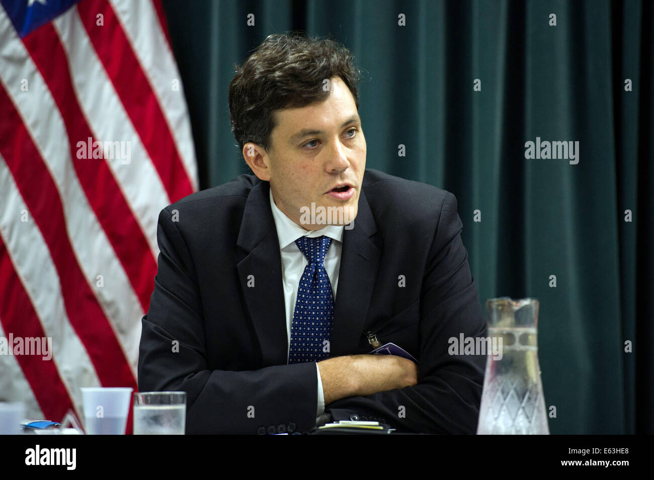 Peter harrell hi-res stock photography and images - Alamy