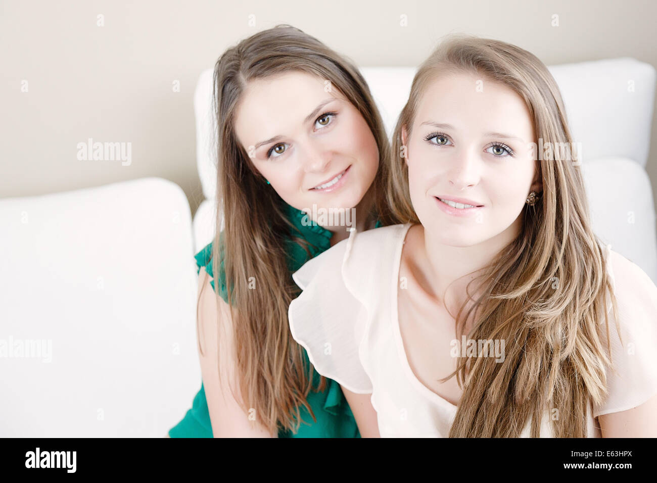 Two young teenage girls portrait Stock Photo - Alamy