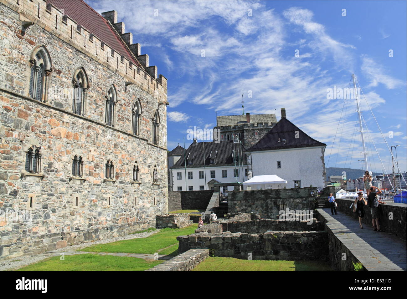 Håkonshallen and Commandant's Residence, Bergenhus Festning, Bergen ...