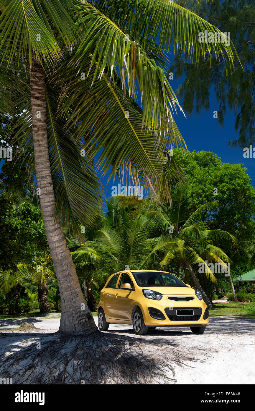Car Parked Under Tree Stock Photos & Car Parked Under Tree Stock Images ...