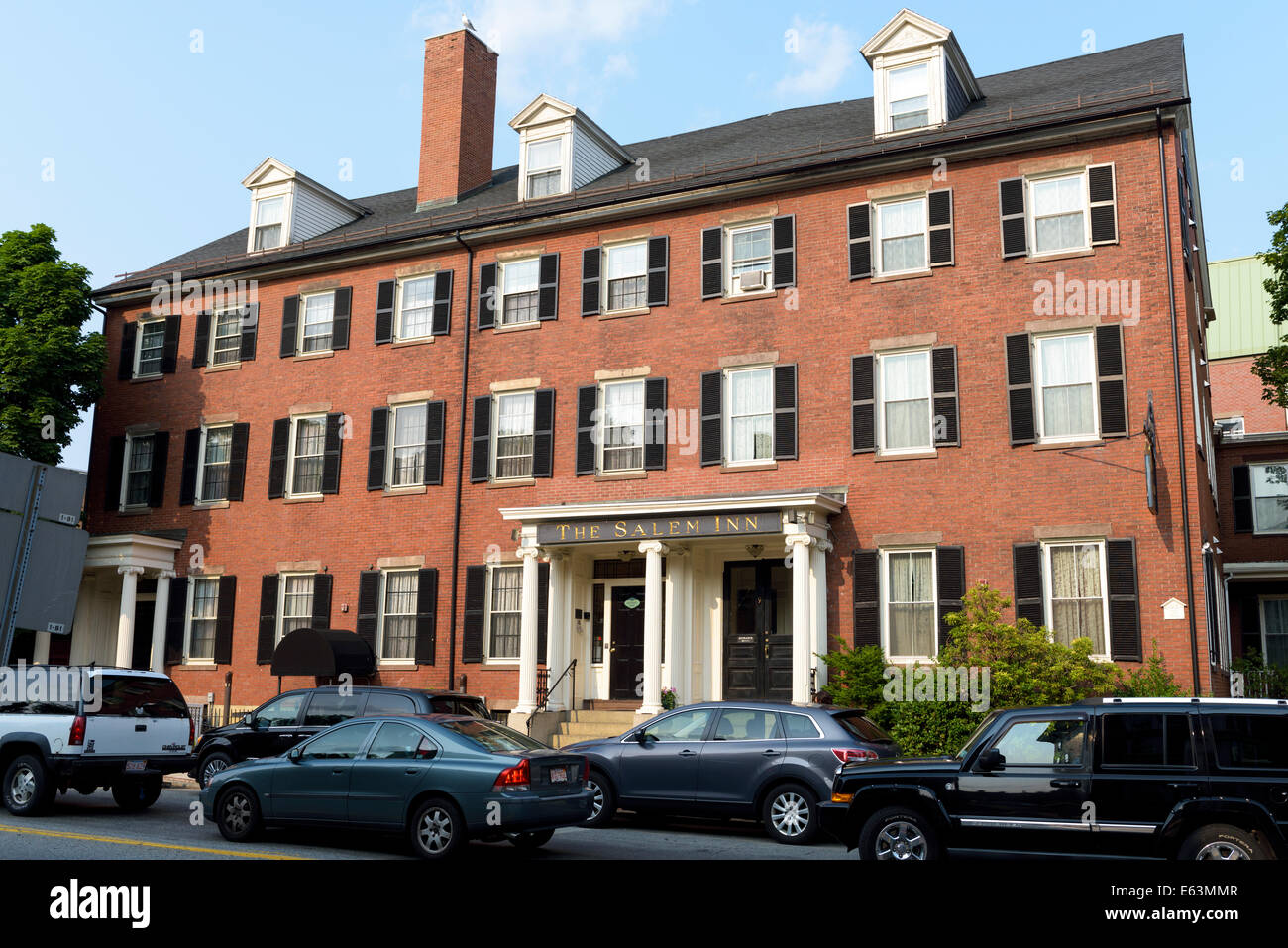 The salem inn hi-res stock photography and images - Alamy