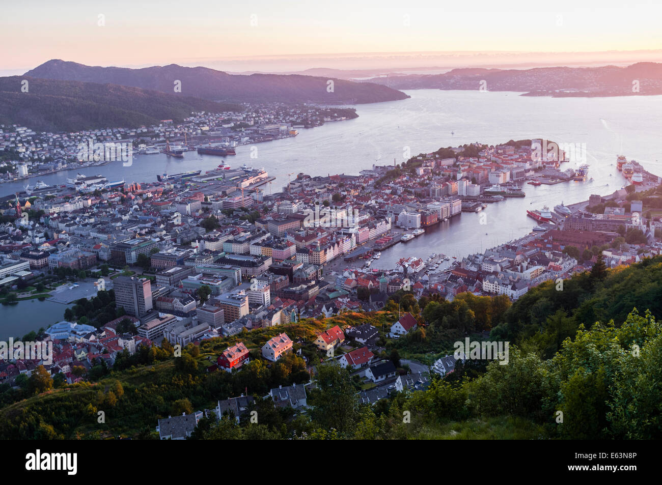 Bergen overview hi-res stock photography and images - Alamy