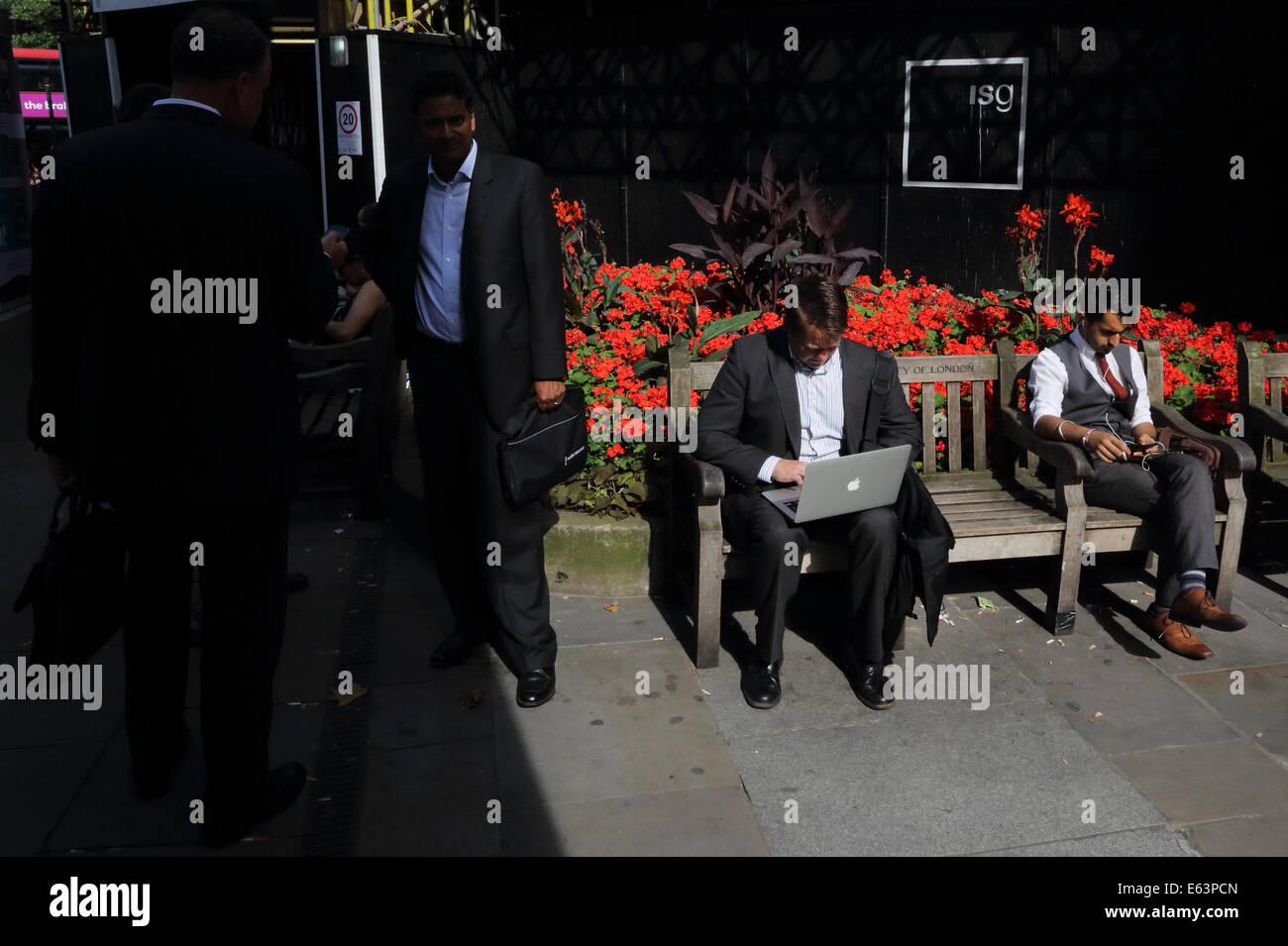 a office workers in the city of london, UK, London Photo: Pixstory ...