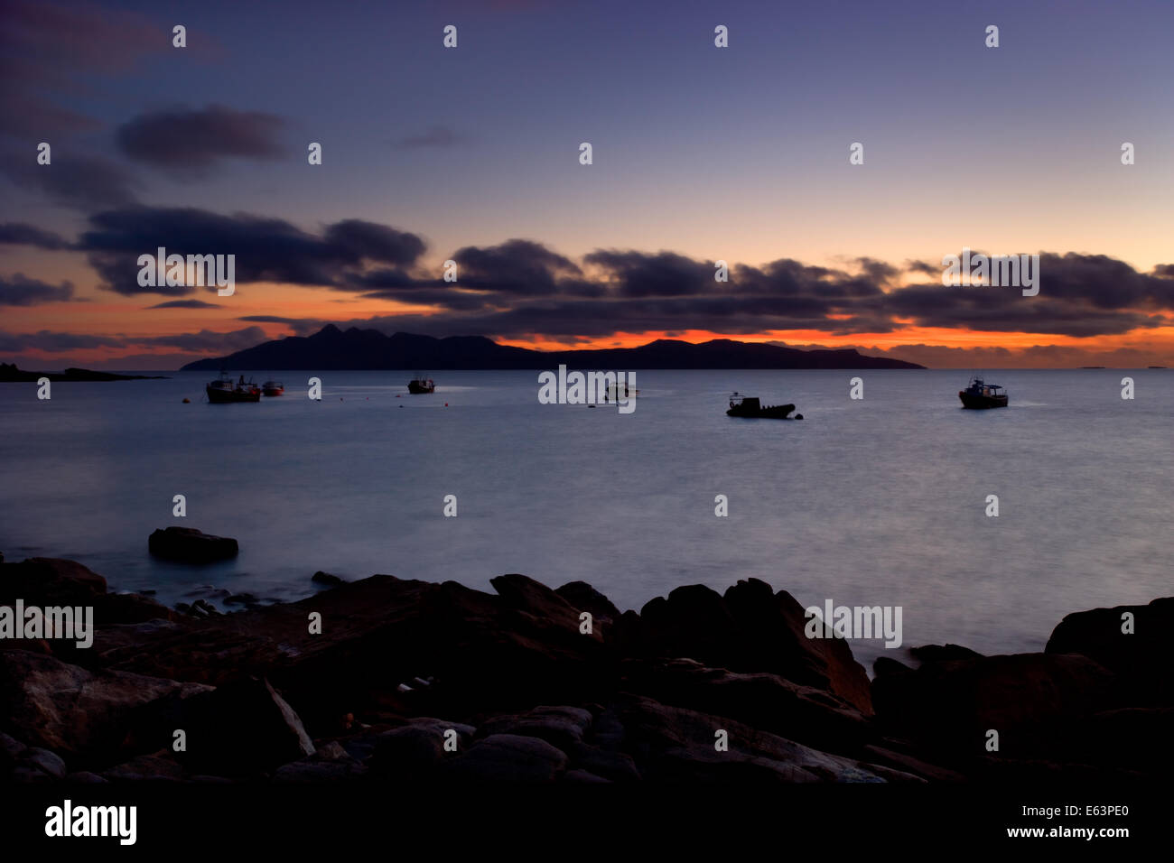 Isle of rum boat scotland hi-res stock photography and images - Alamy