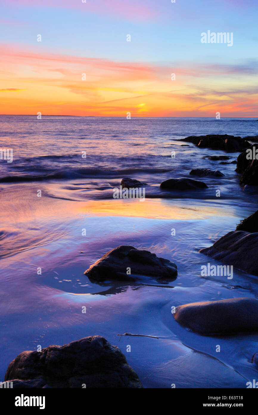 Sunrise, Marginal Way, Ogunquit, Maine, USA Stock Photo - Alamy