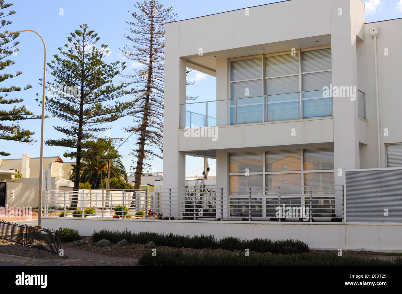 Example of modern luxury two story architecture of Australian home ...