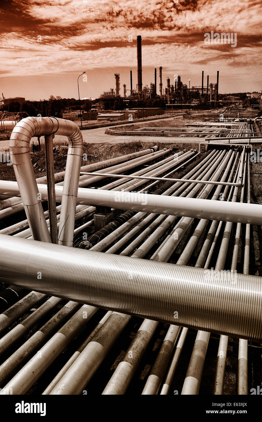 pipelines construction leading to refinery Stock Photo - Alamy