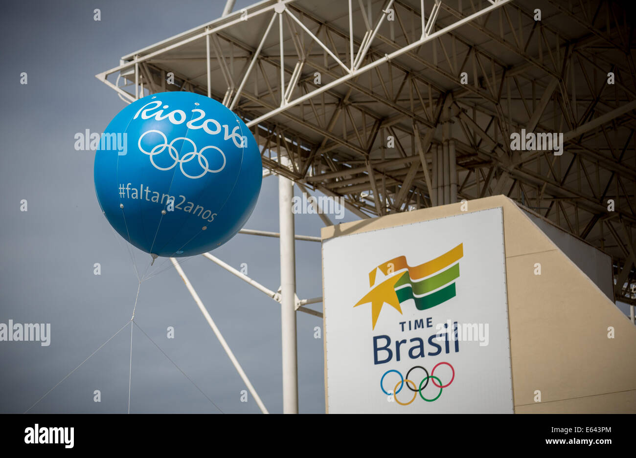 Various sports venues hi-res stock photography and images - Alamy