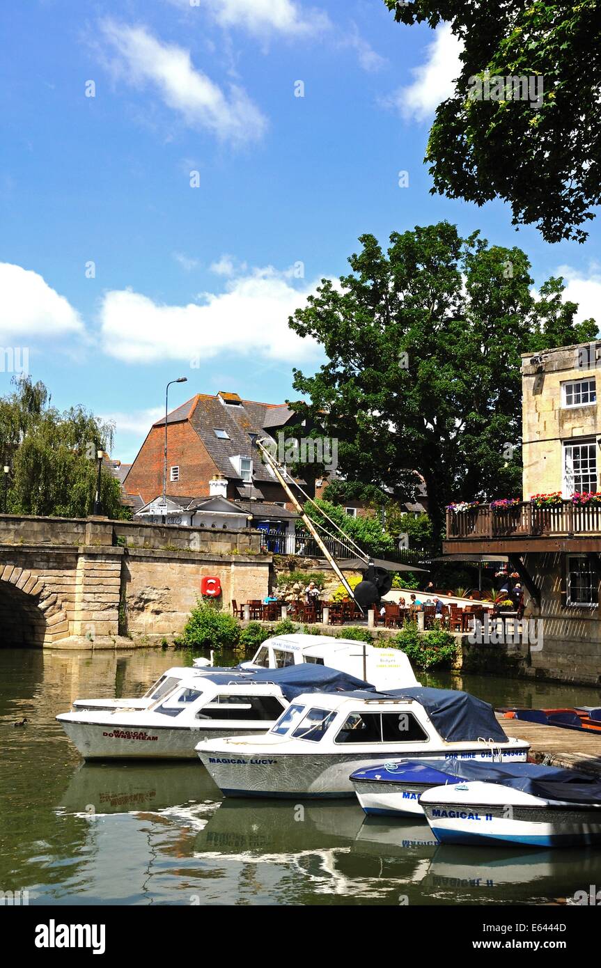 Folly bridge hi-res stock photography and images - Alamy