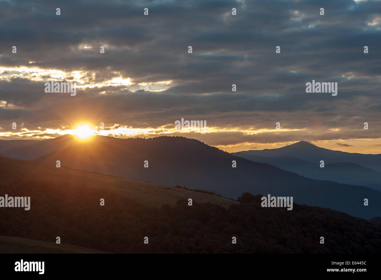 Dusk on mountain hi-res stock photography and images - Alamy