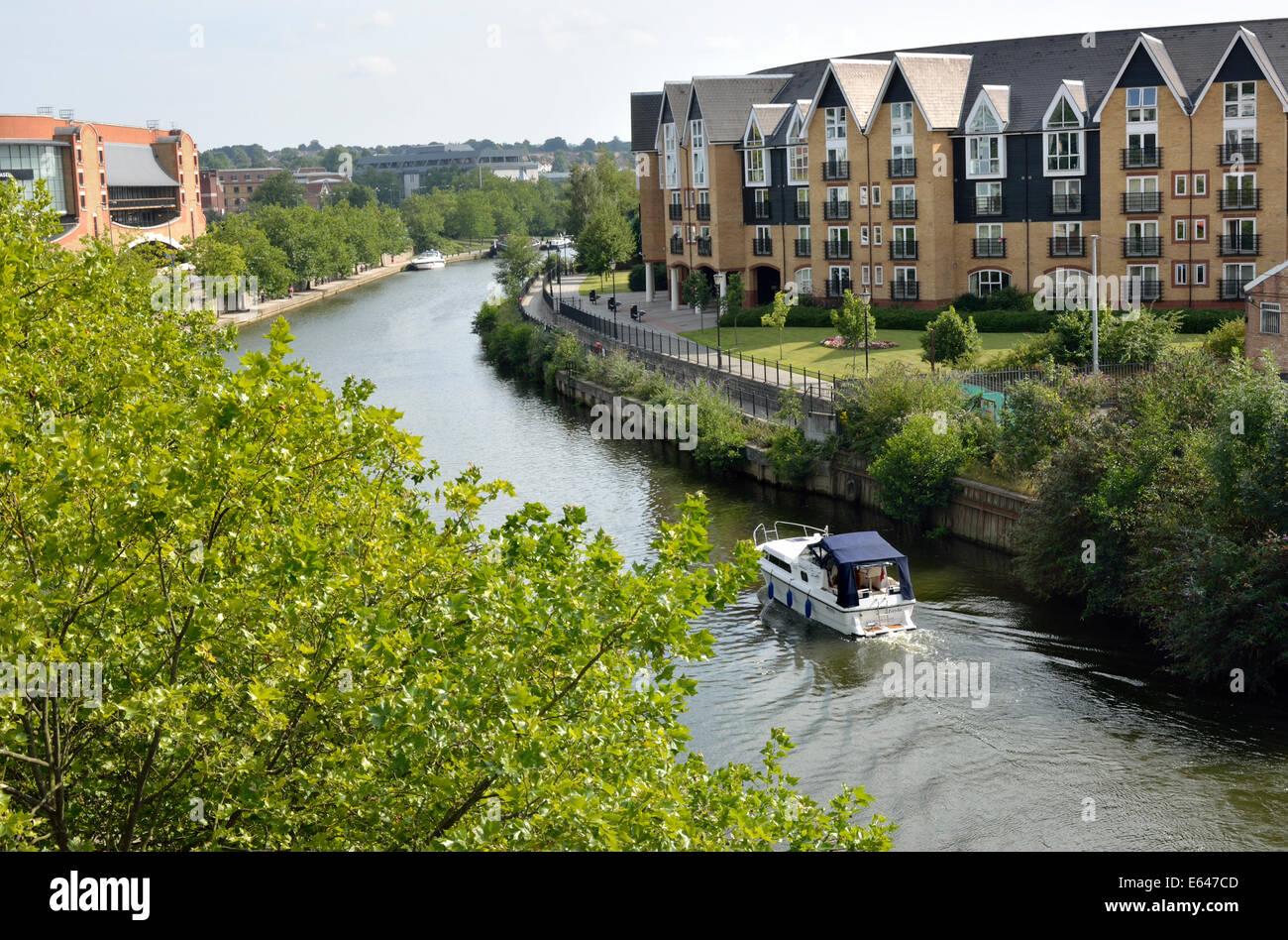 Maidstone, Kent, England. River medway, new housing and pleasure boat ...