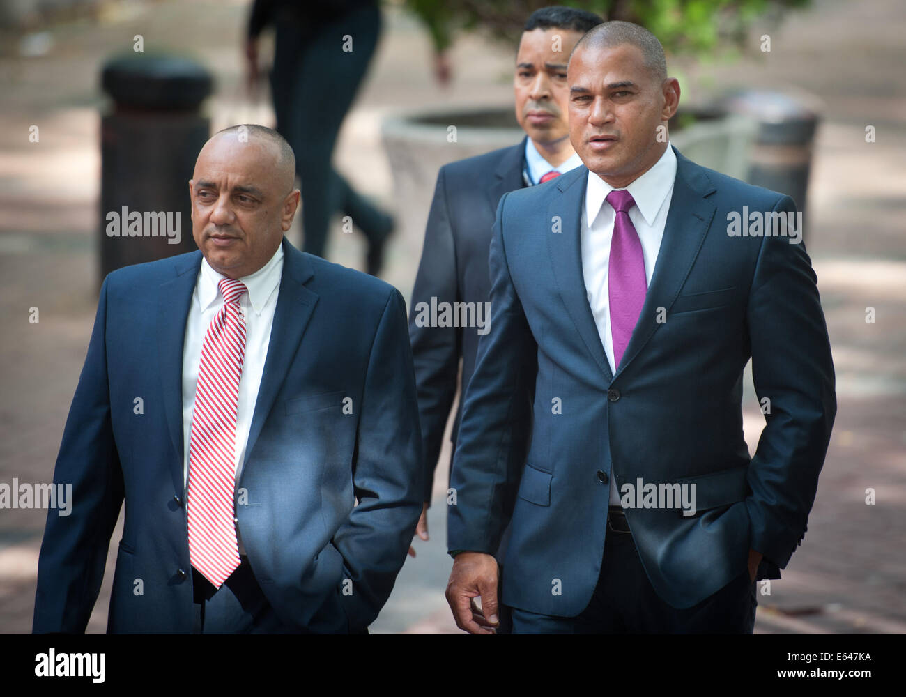 Livery cab nyc hi-res stock photography and images - Alamy