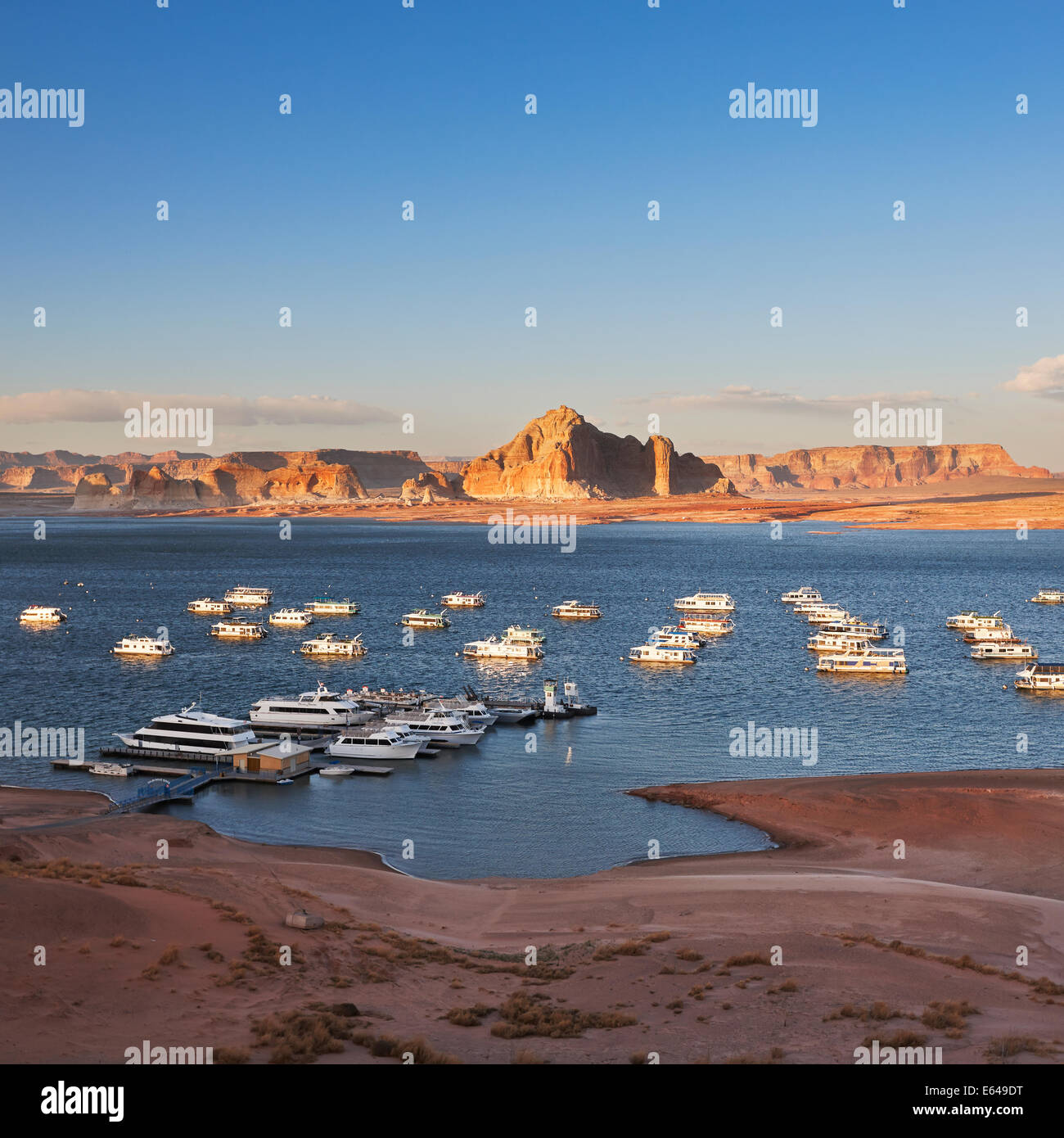 Scenic lake powell arizona hi-res stock photography and images - Alamy