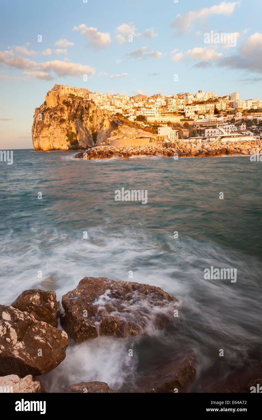 Coastal village of Peschici, Promontorio del Gargano, Puglia, Italy ...