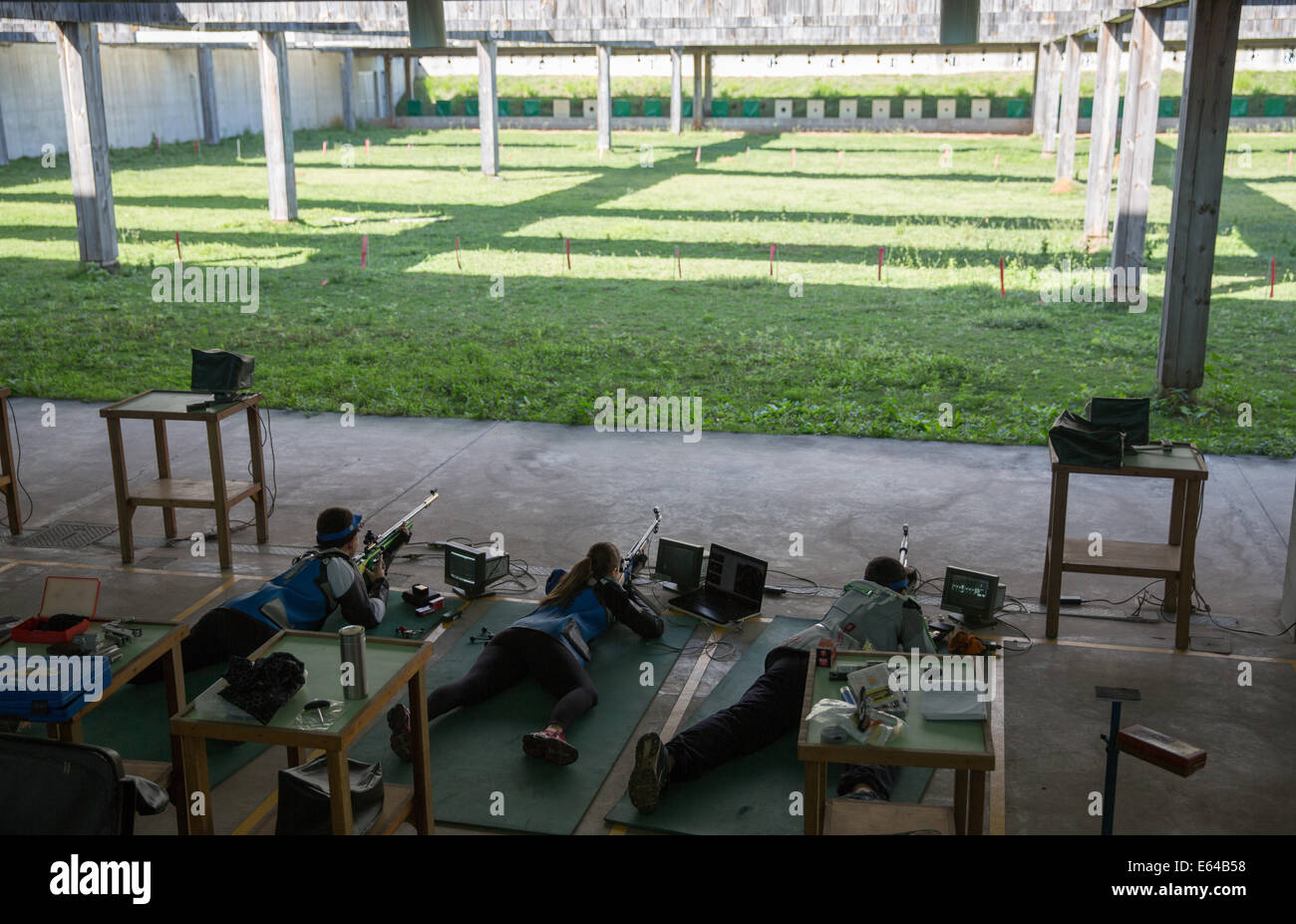 Shooting range out in hi-res stock photography and images - Alamy
