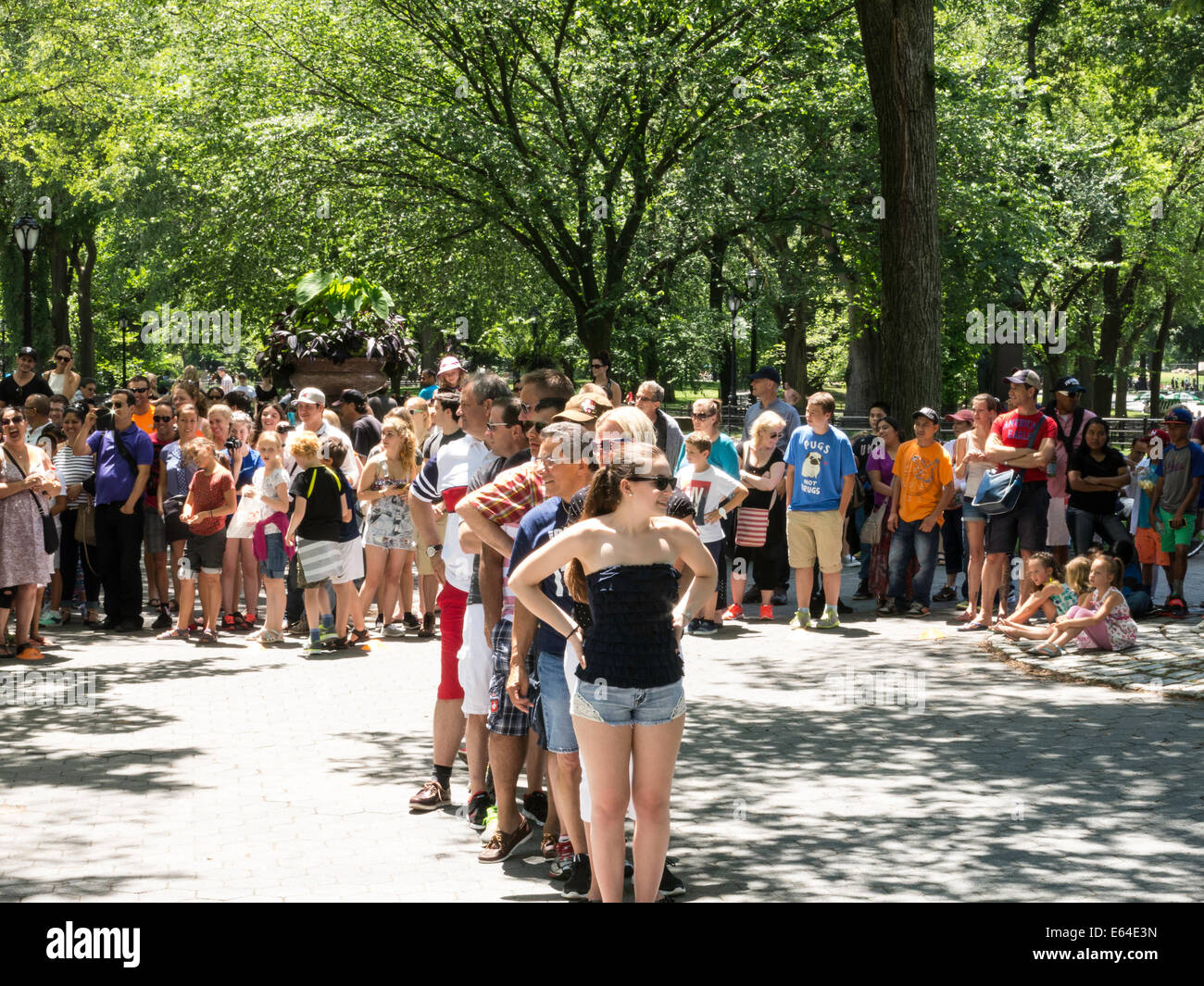 Crowds in Central Park, NYC Stock Photo - Alamy