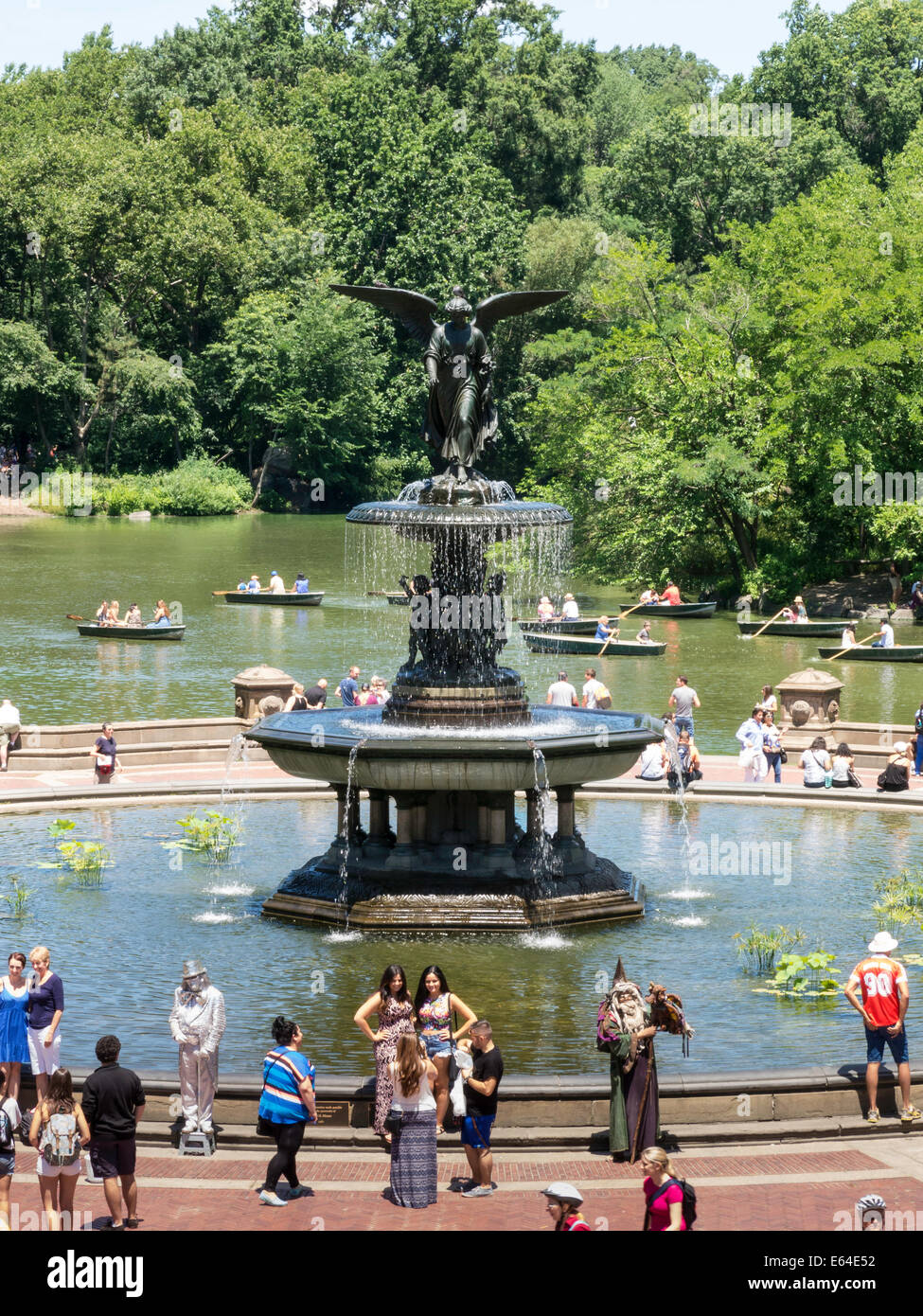 Iconic bethesda fountain hi-res stock photography and images - Alamy