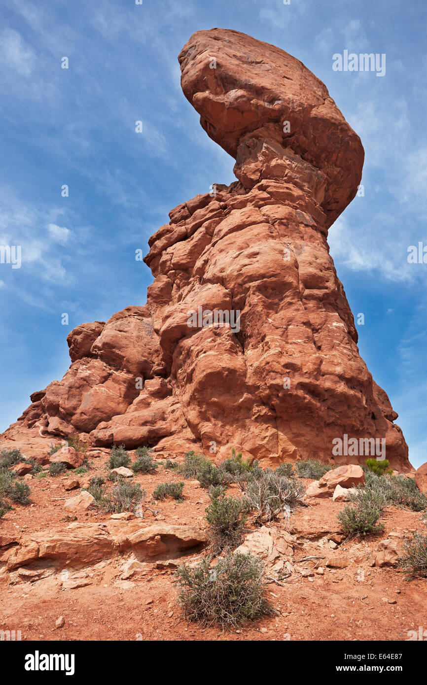 Huge arches hi-res stock photography and images - Alamy