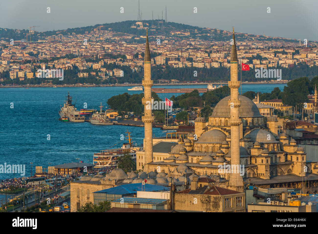 Yeni cami architecture hi-res stock photography and images - Alamy