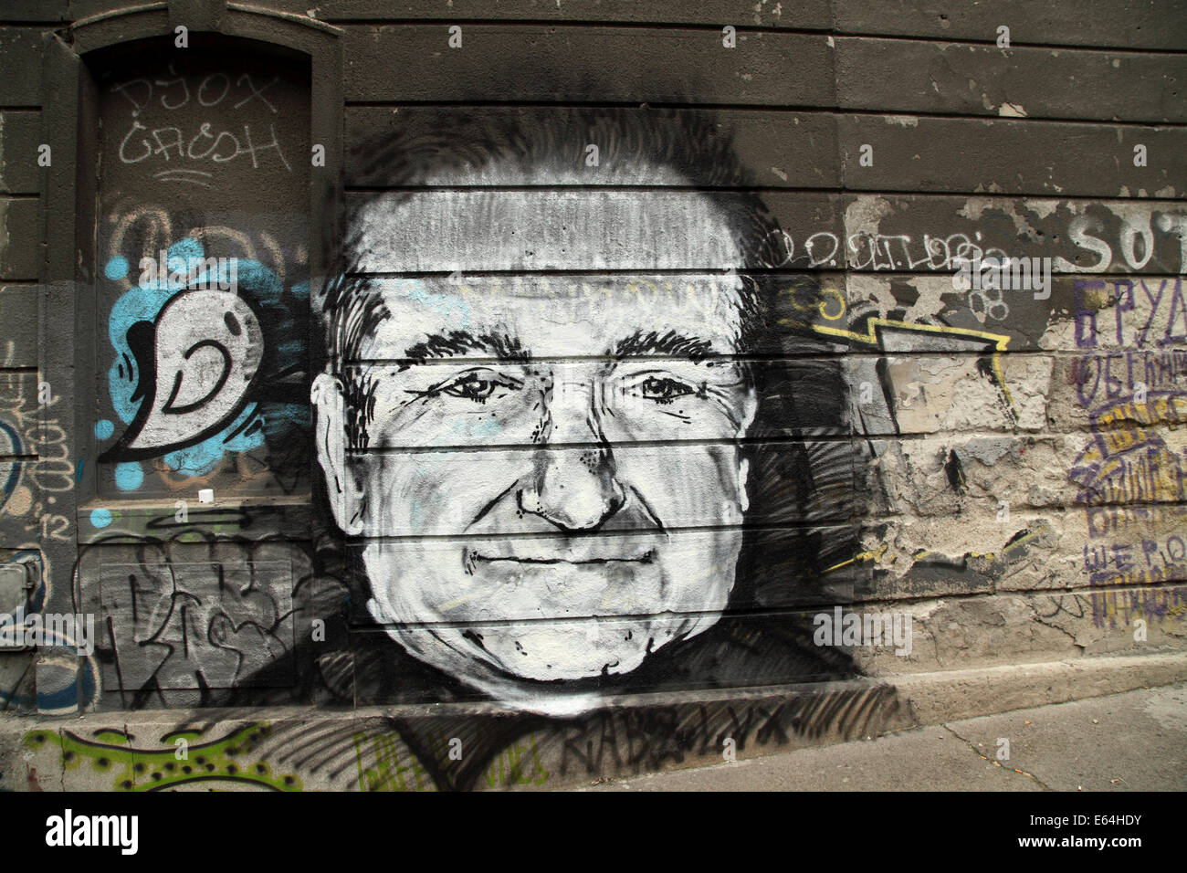 Belgrade, Serbia. 14th Aug, 2014. Graffiti depicting Robin Williams in ...