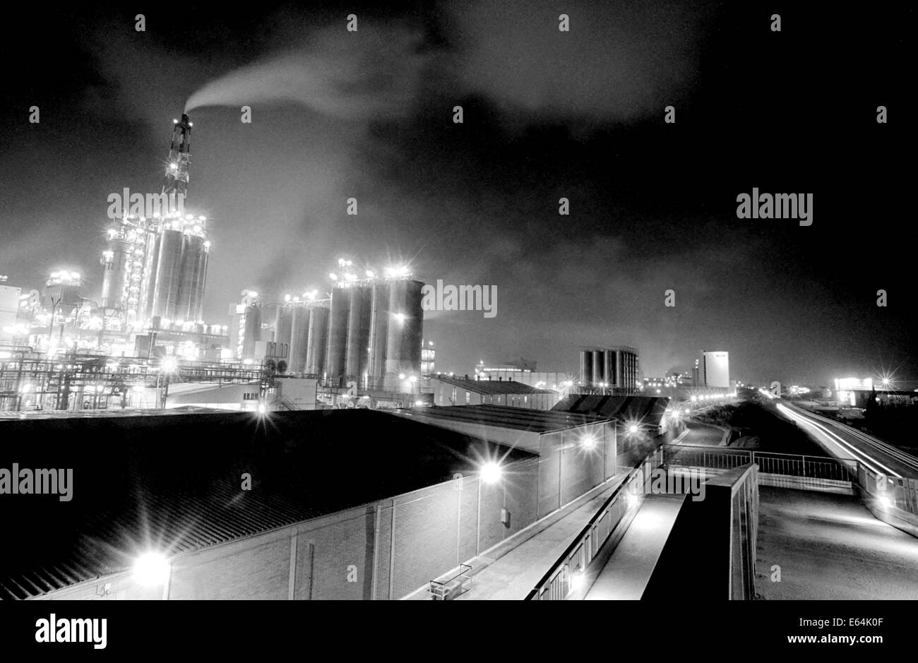 Oil refinery gas flame in hi-res stock photography and images - Alamy