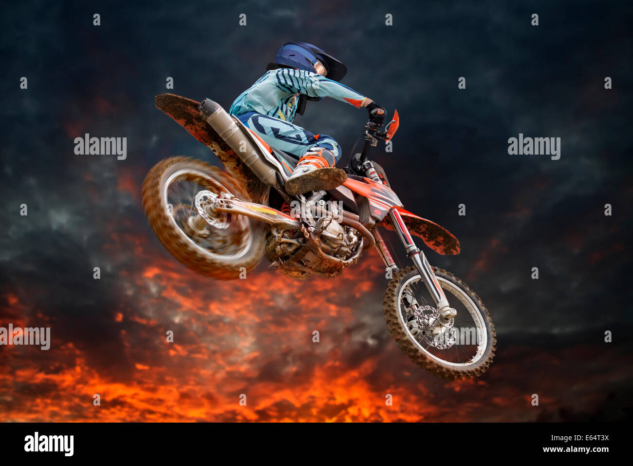 Jumping motocycle hi-res stock photography and images - Alamy