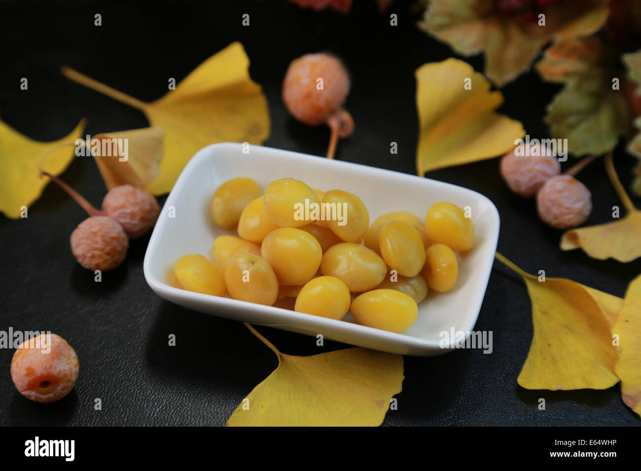 Ginkgoes hi-res stock photography and images - Alamy