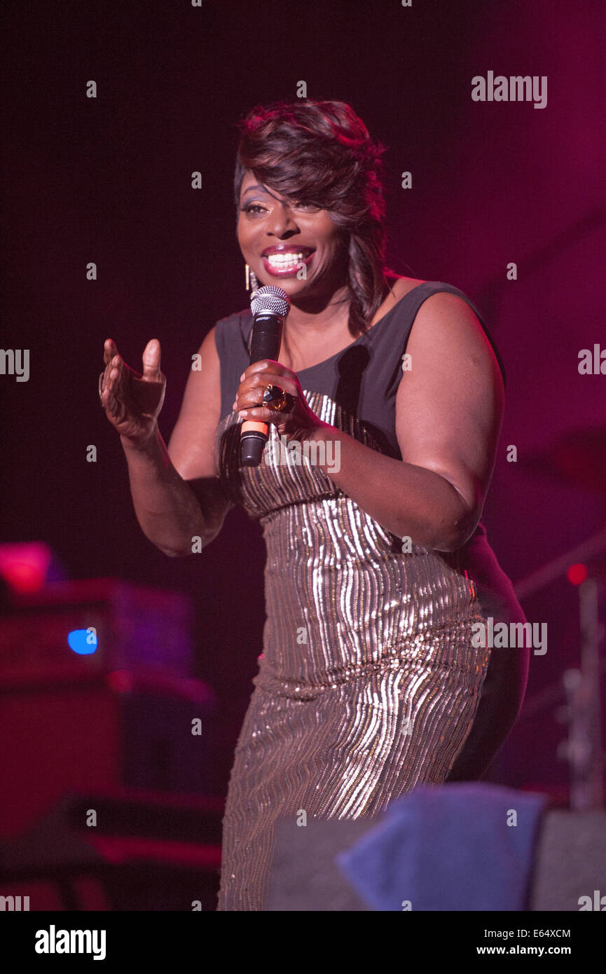 Angie stone hi-res stock photography and images - Alamy