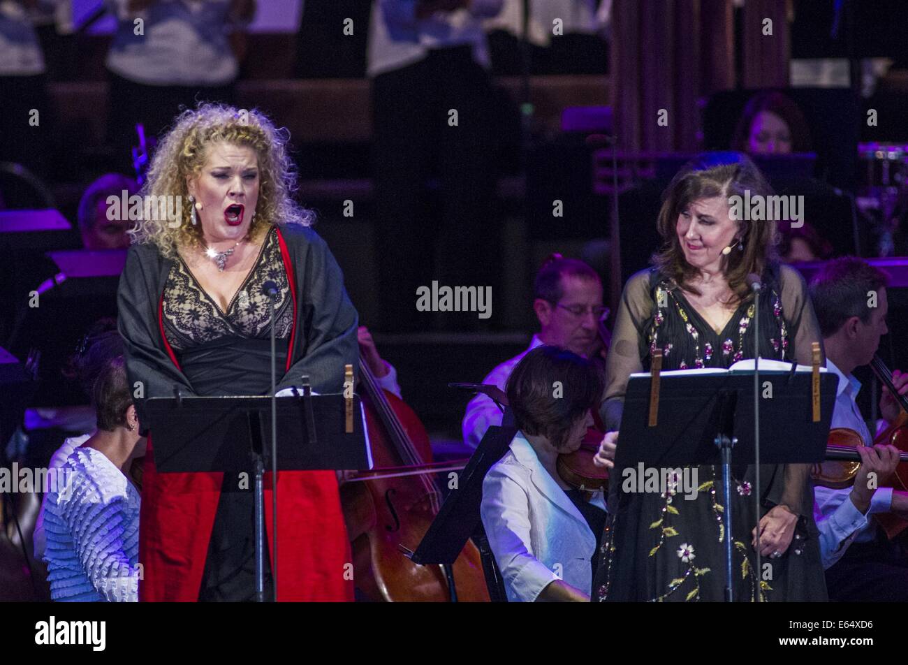 Los Angeles, California, USA. 27th July, 2014. Mezzo-sopranos Michelle ...