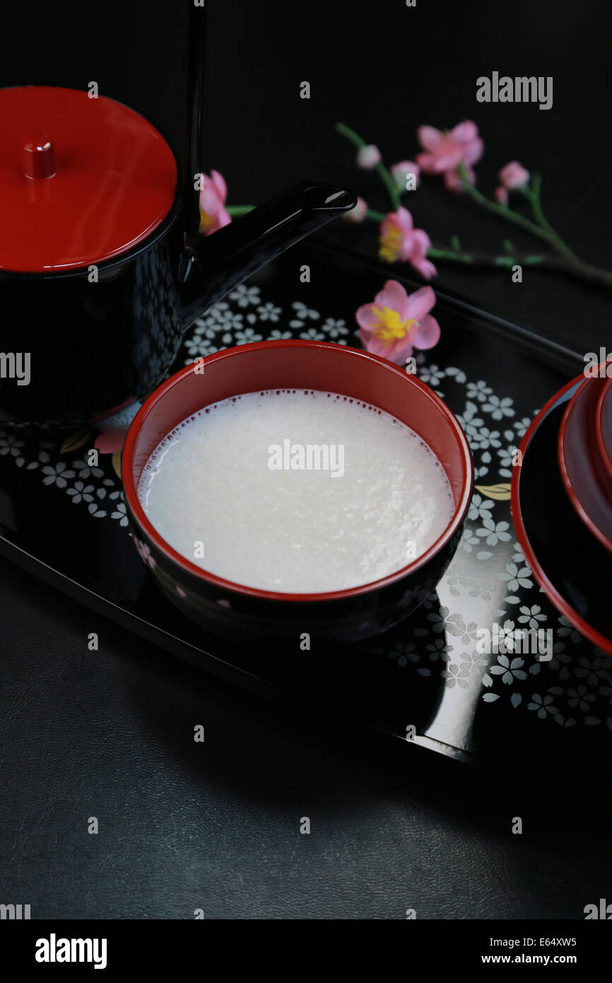 Amazake hi-res stock photography and images - Alamy