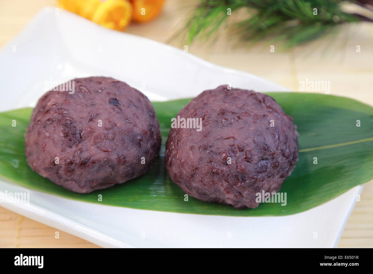 Botamochi (Japanese sweet rice ball Stock Photo - Alamy