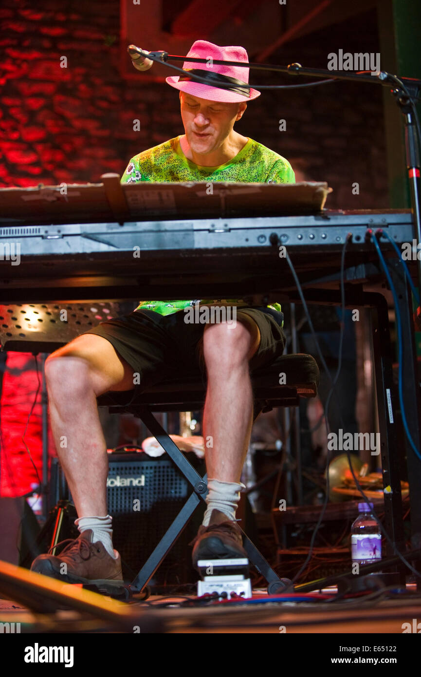 British Keyboard Player High Resolution Stock Photography and Images ...