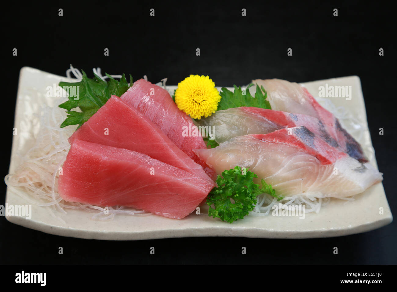 Japanese amberjack sashimi hi-res stock photography and images - Alamy