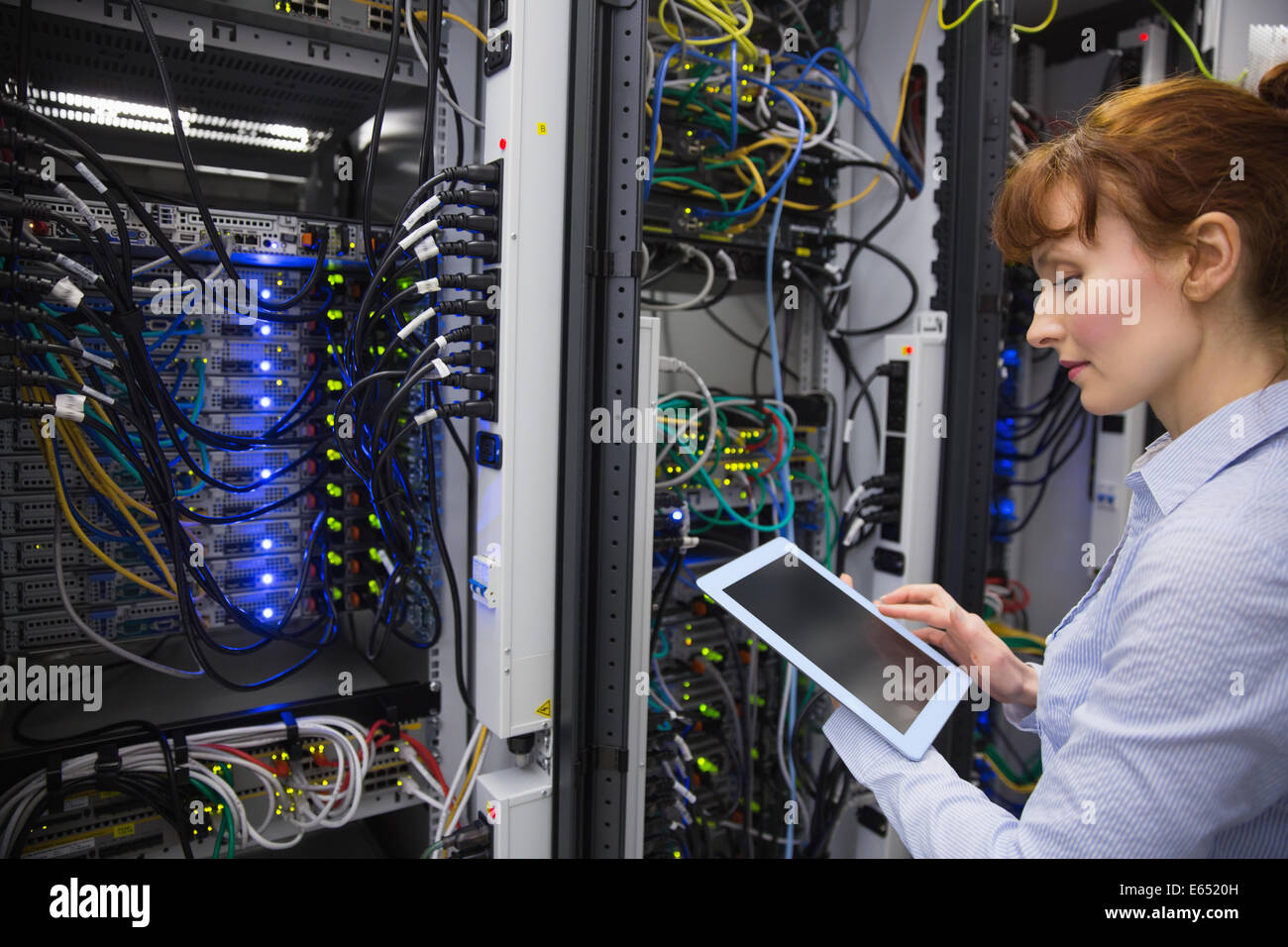 Analysing system hi-res stock photography and images - Alamy